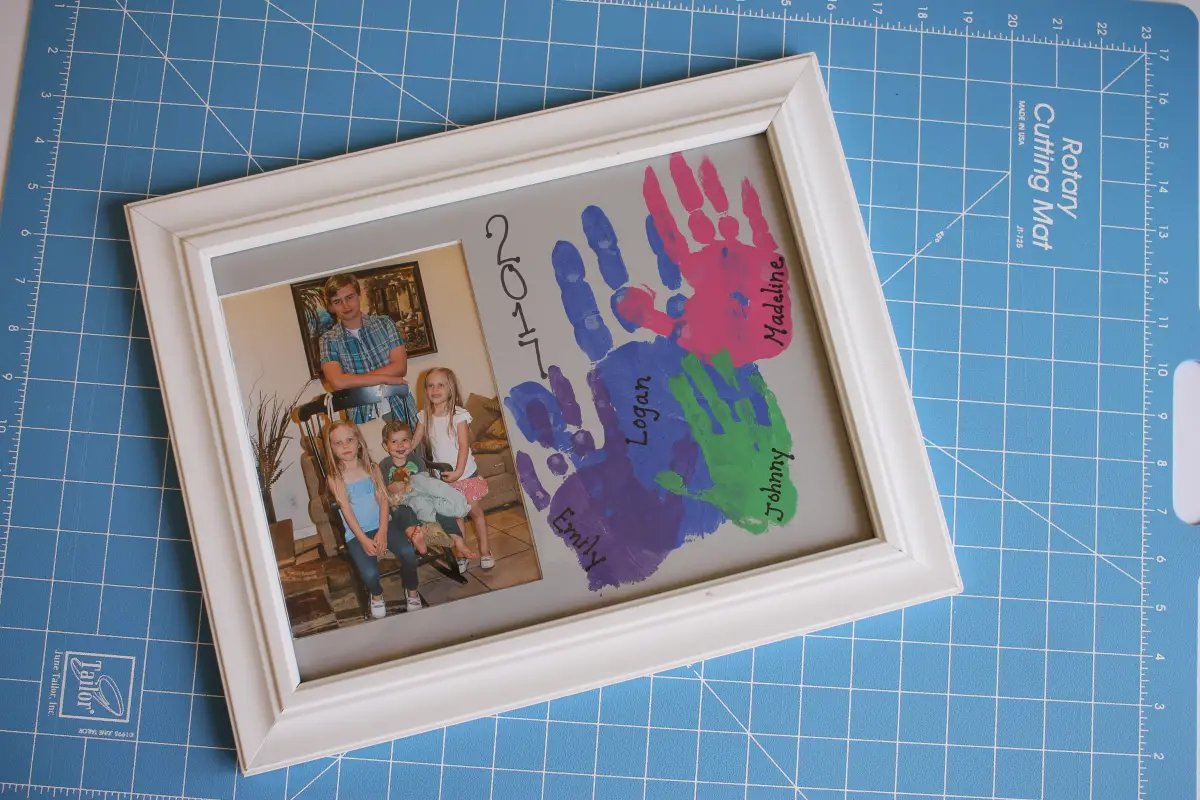 21 Heartwarming Mother's Day Crafts for Kids and Adults - DiscussDiy